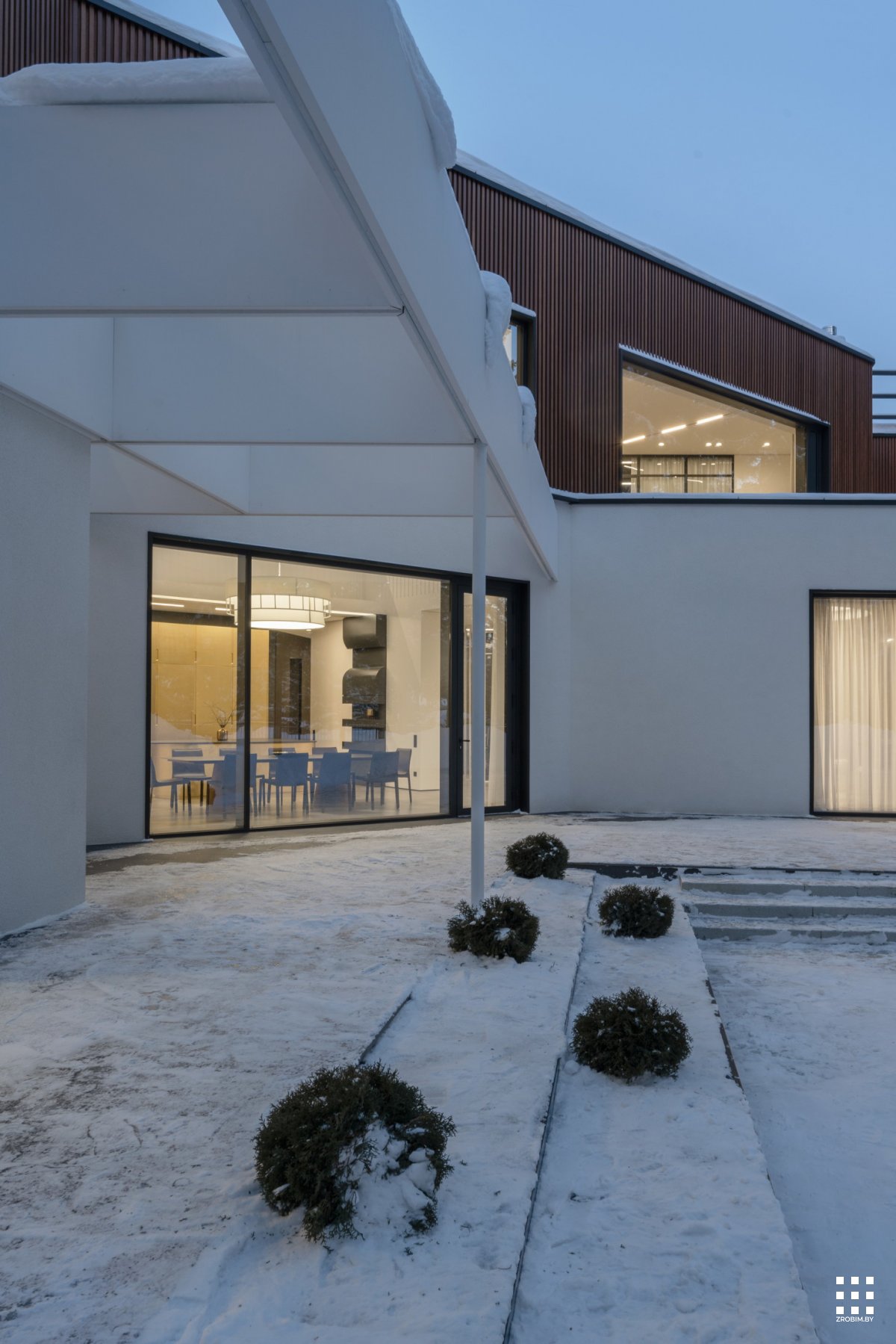 Architectural project 2000’S RECONSTRUCTION from «ZROBIM architects»