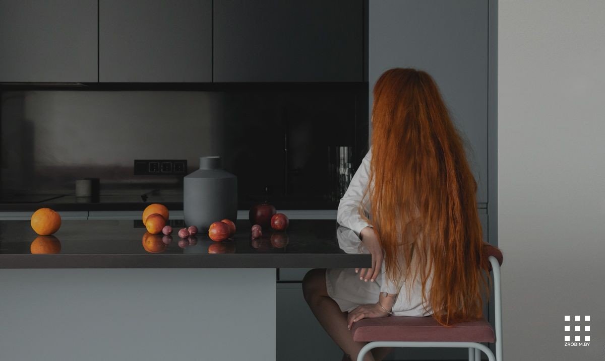 Дизайн квартиры RB INTERIOR от «ZROBIM architects»