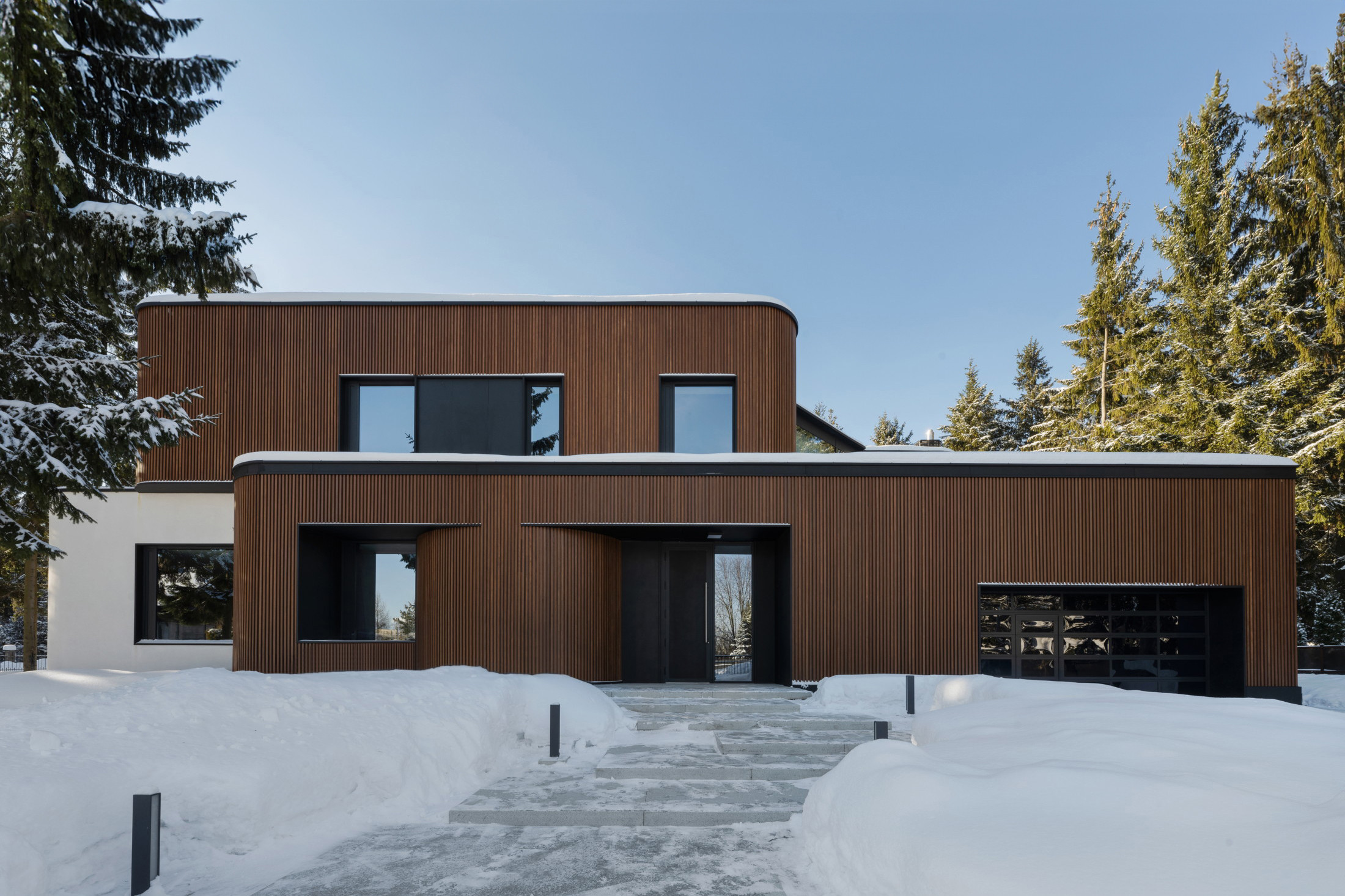 Architectural project 2000 RECONSTRUCTION from «ZROBIM architects»
