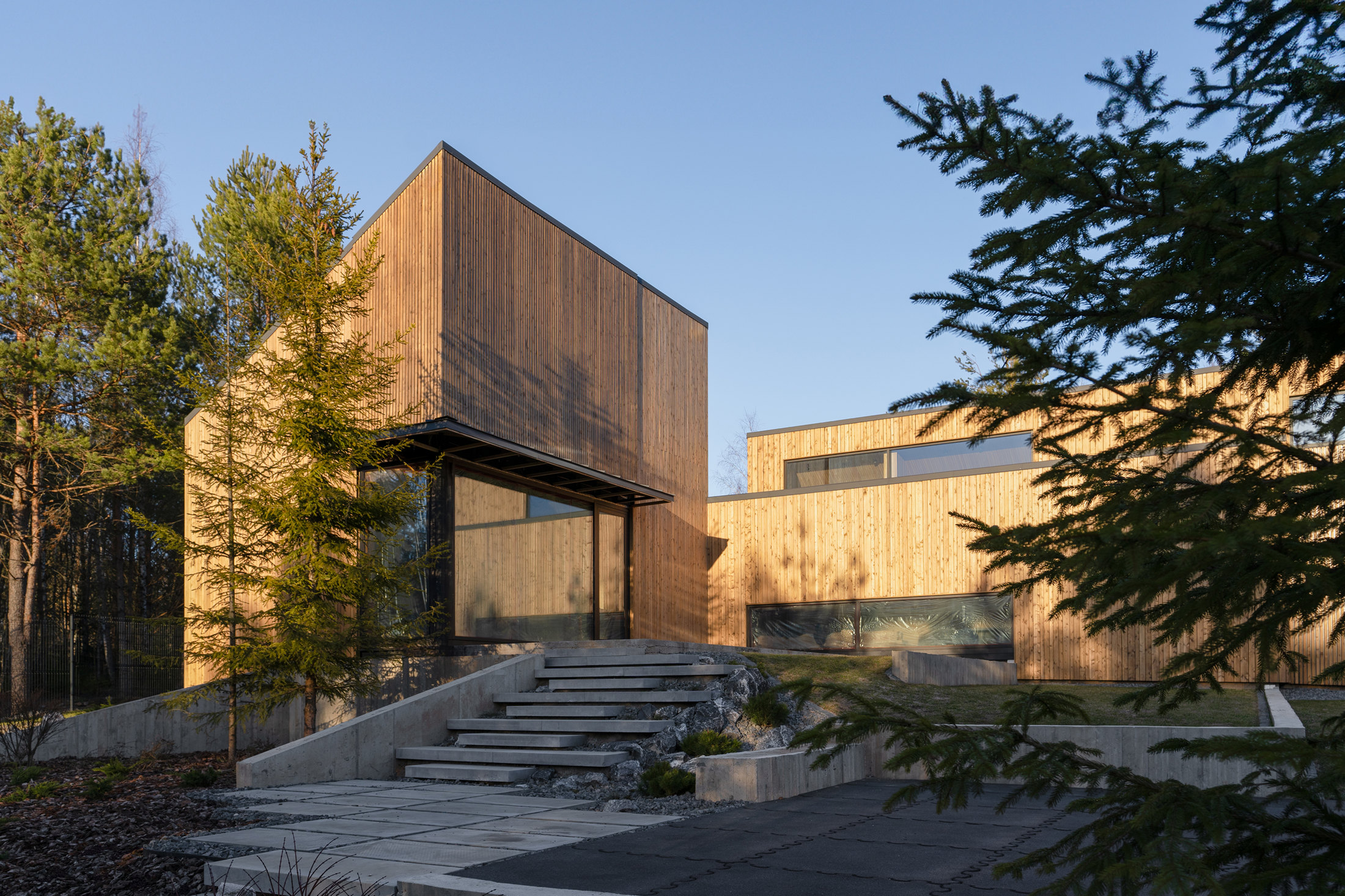 Architectural project SPLITTING HOUSE from «ZROBIM architects»